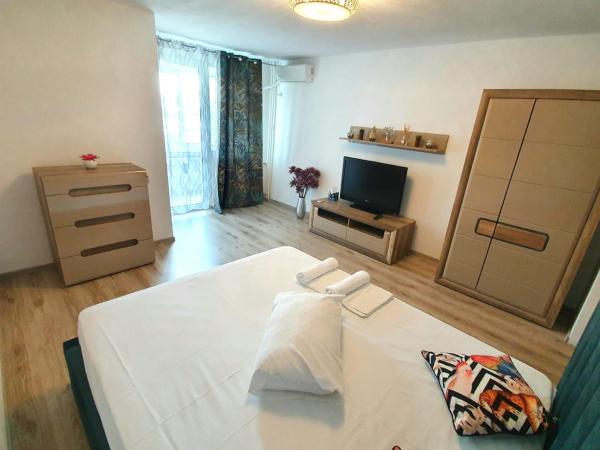 Garsoniera-studio Oxygen-40mp Nou Direct In Plaminul Verde Al Parcului National ! Parcare Privata Doar Cu Rezervare In Limita Locurilor Disponibile ! Proprietate In Regim Hoteliep - Nu Are Bucatarie ! - Bukarest