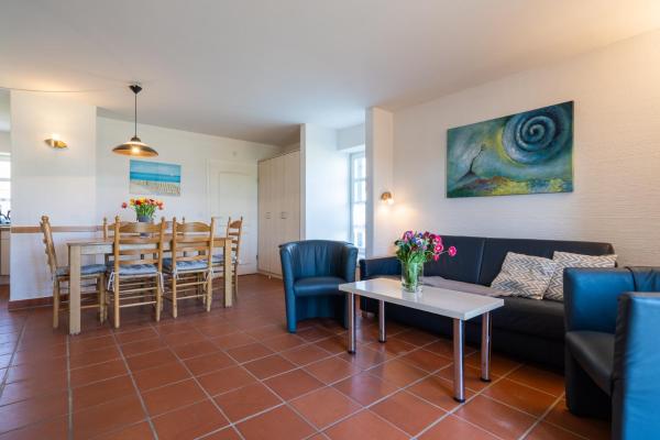 Feriendorf Rugana - Klassik Appartement Mit 2 Schlafzimmern Und Terrasse C54 - Insel Hiddensee
