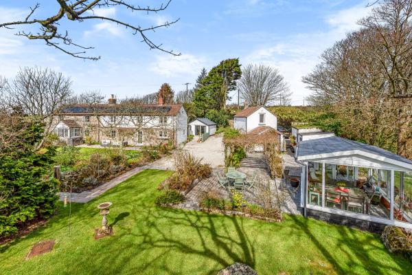 Tresowes Green Cottage - Hayle