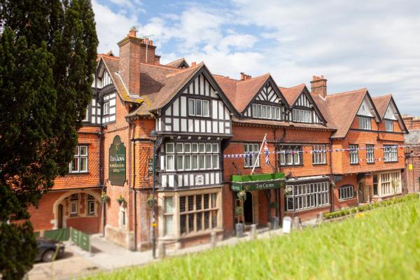The Crown Manor House Hotel - New Milton