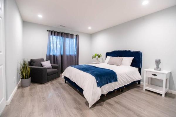 Spacious 5 Bedroom Home! Free Wifi! Ac & Heat! - San Jose, CA