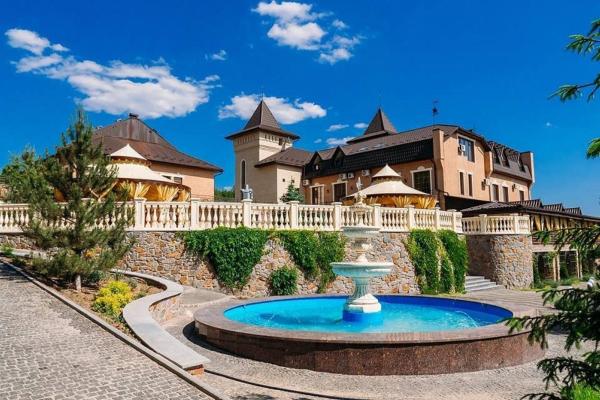 Forest Club Sherwood - Умань