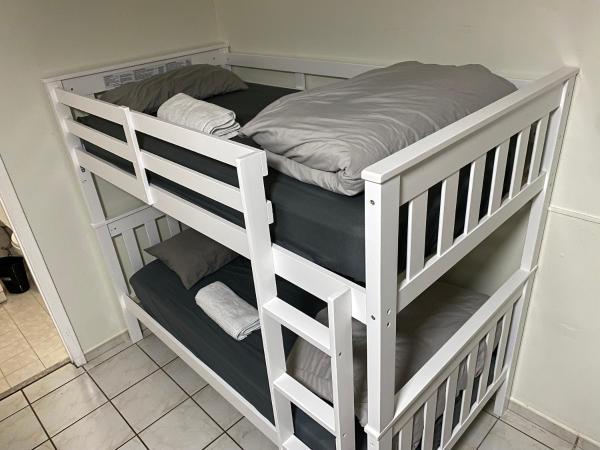 Top Bunk Bed - Full Size - Mixed Shared Dorm - Miami Airport - Miami, FL