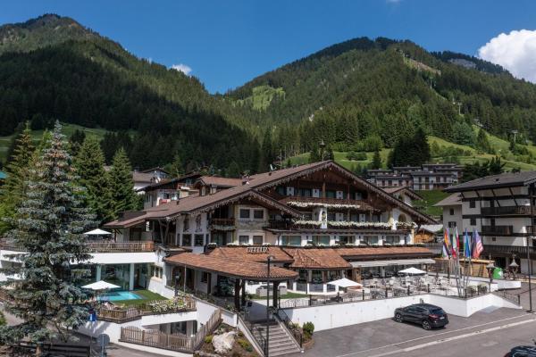 Sport Hotel Majarè - Vigo di Fassa
