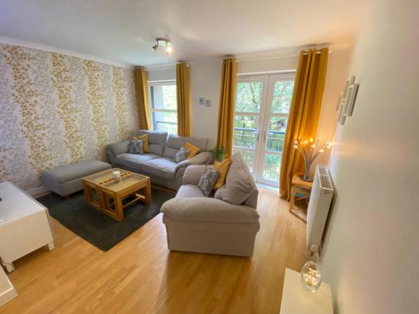 Paisley Central Apartment - Paisley