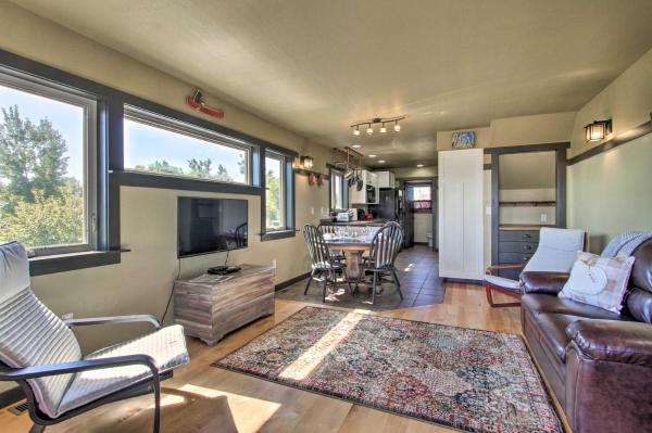 Pet-friendly Choteau Townhouse With Gas Grill! - Montana
