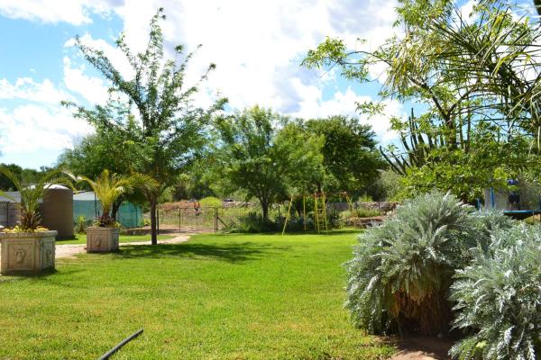 Stay@51 Botha - Oudtshoorn