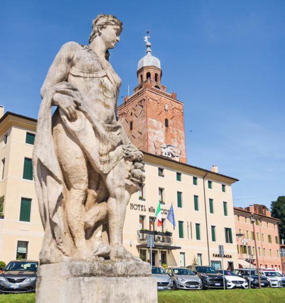 Hotel Alla Torre - Montebelluna
