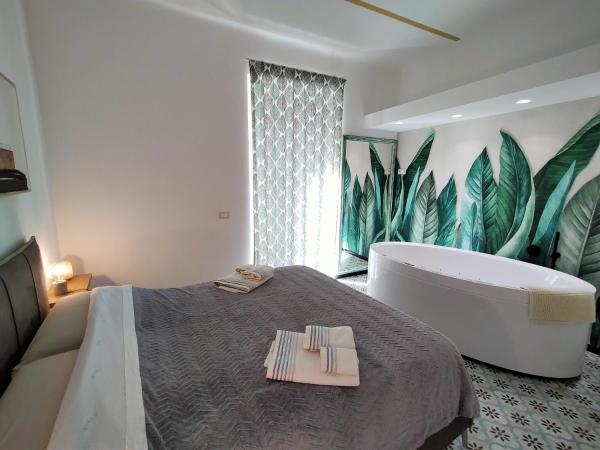 Sonnino Suite Jacuzzi Apartment - Bari