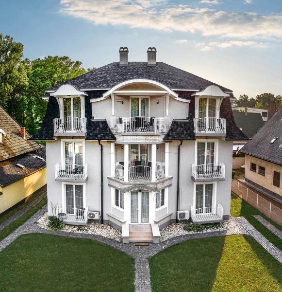 Villaboglár - Balatonlelle