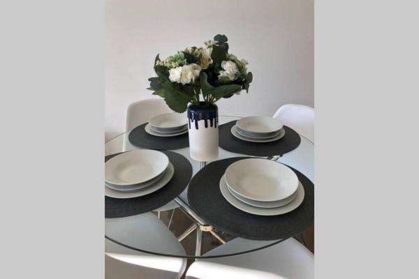 Liverpool Holiday Apartment 2bedroom 2bathroom - Sydney
