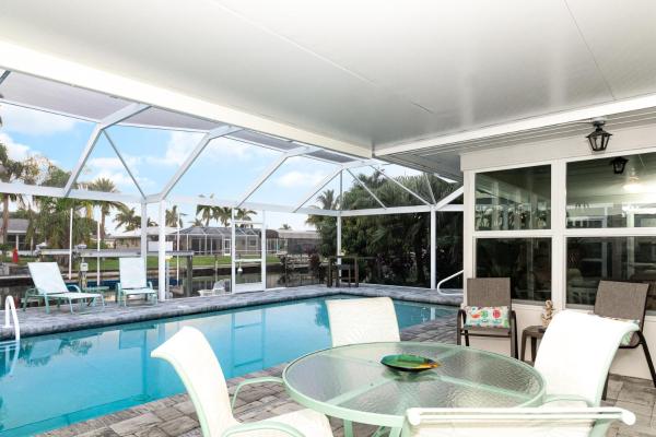 Redfish Cove Getaway - Cape Coral, FL