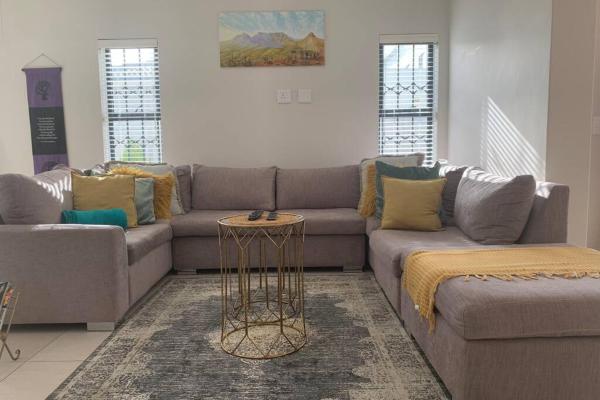 Feel@home Villa - Bloubergstrand - Le Cap