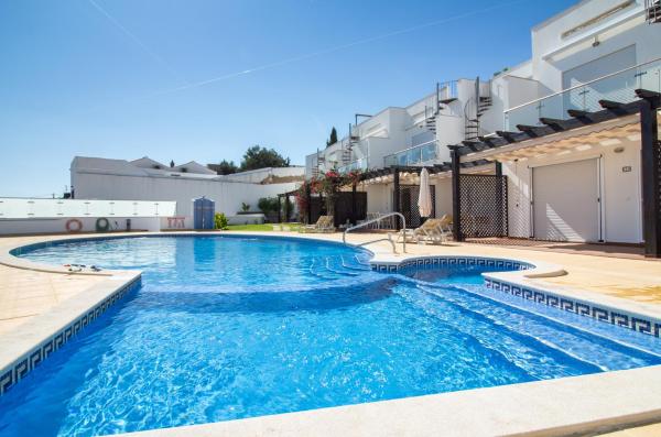 Cliff-top Townhouse With Stunning Ocean Views - Praia da Rocha