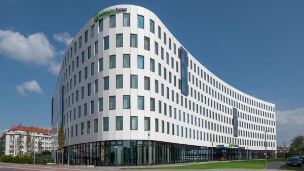 Holiday Inn Express Düsseldorf - Hauptbahnhof By Ihg - Solingen