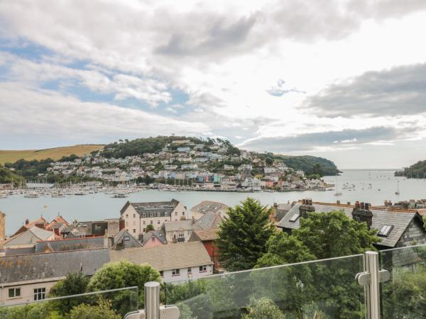 13 Above Town - Dartmouth Castle