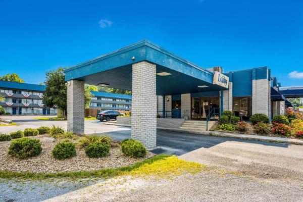 Suburban Studios Middlesboro - Cumberland Gap, TN