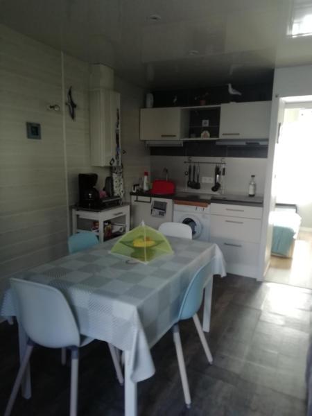 Pornichet à 50m De La Mer Et 800m De La Gare Loue Un Appartement Rdc Avec Cour Dans Une Petite Copropriété Opropriété - Pornichet
