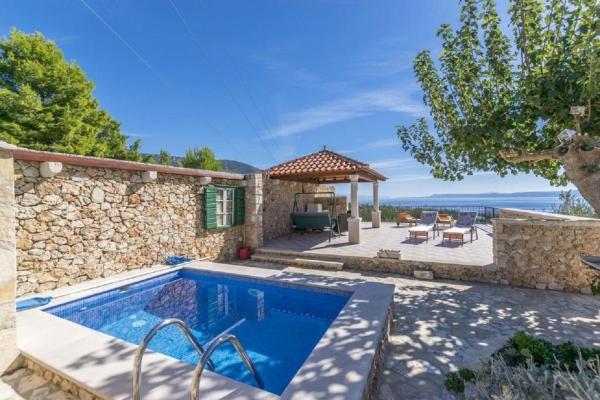 Villa Mate - With Pool - Bol