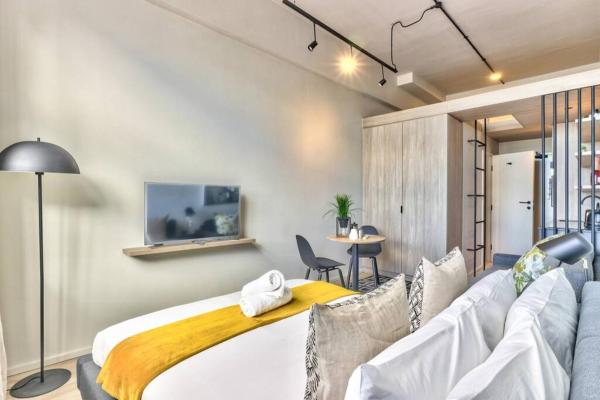 Sunny Escape In The Heart Of The Cbd At The Harri. W/ Parking - Le Cap