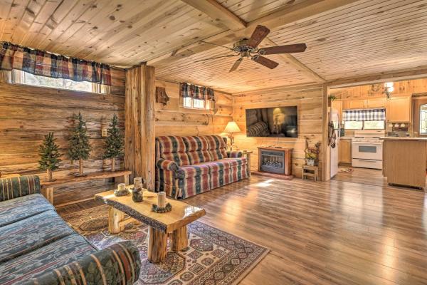 Arkdale Studio Cabin With On-site Atv Trails! - Wisconsin