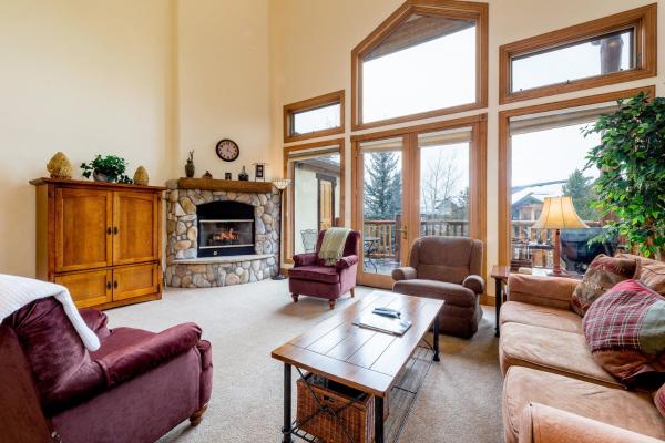 Cross Timbers 2700 - Steamboat Springs, CO