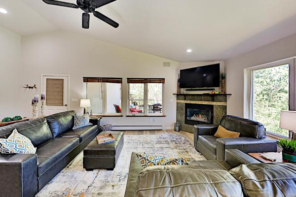 Colorado Charm - Steamboat Springs, CO