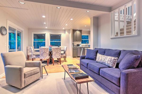 Highlands Home With Fireplace, Views, And Trails! - Highlands, NC