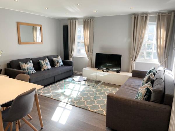 Urban Living's - The Larkin - Oxford