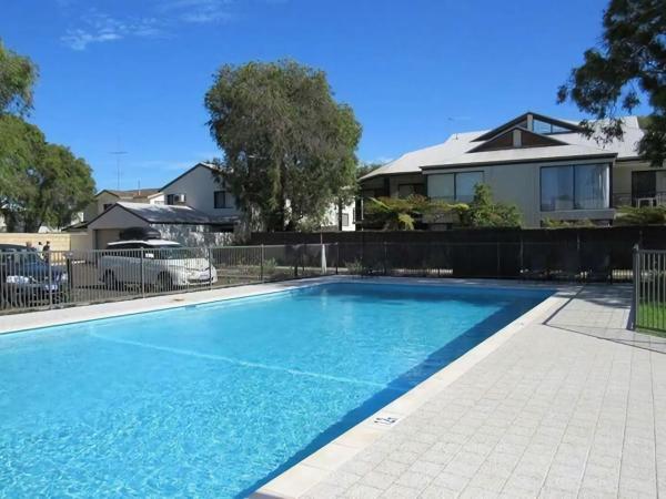Sixteen At Cape View Escapes - Dunsborough
