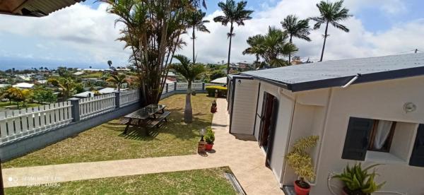 Maison Chaleureuse Dans Un Cadre Calme Et Agréable - La Réunion