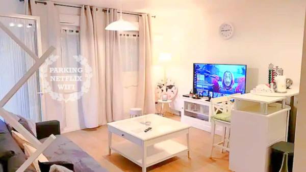 1 Appart 2 Pieces Neuf Proche Gare Parking Netflix Evry Courcouronnes - Mennecy