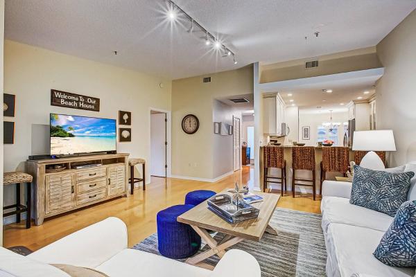 Siesta Bayside Condo - Siesta Beach, Florida