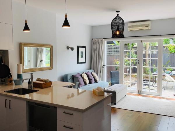 Uptown City Haven - Christchurch Townhouse - Christchurch