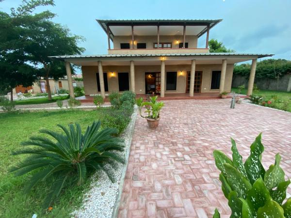 Ama Batokunku Resort - Gambie