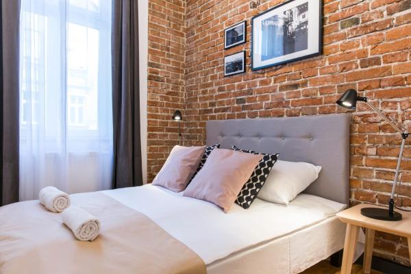 Two-bedrooms Apartment By 19rooms - John Paul II Kraków-Balice Airport (KRK)