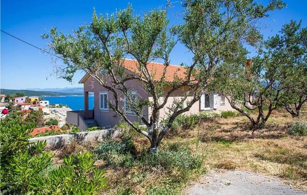 Cozy Apartment In Vrbnik With Wifi - Vrbnik