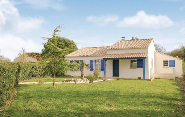 Nice Home In St Maixent Sur Vie - Apremont
