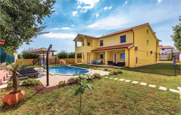 Amazing Home In Medulin - Premantura
