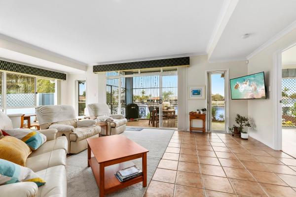 Halycon House - Brisbane
