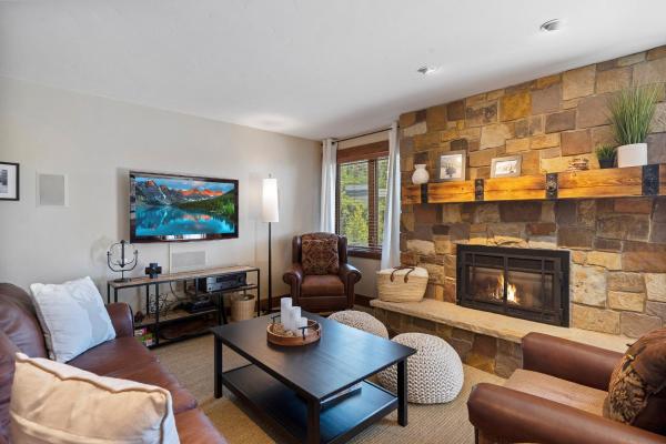 Bear Claw 409 - Ski-in Ski-out Condo! - Steamboat Springs