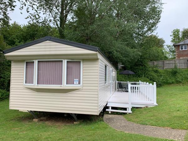 Lower Hyde Caravan - Isle of Wight