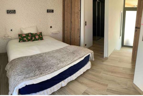 Chambre Avec Salle De Bains Privative - Marne