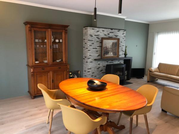 Ros'a Tourist & Business Appartment - Oost-Vlaanderen
