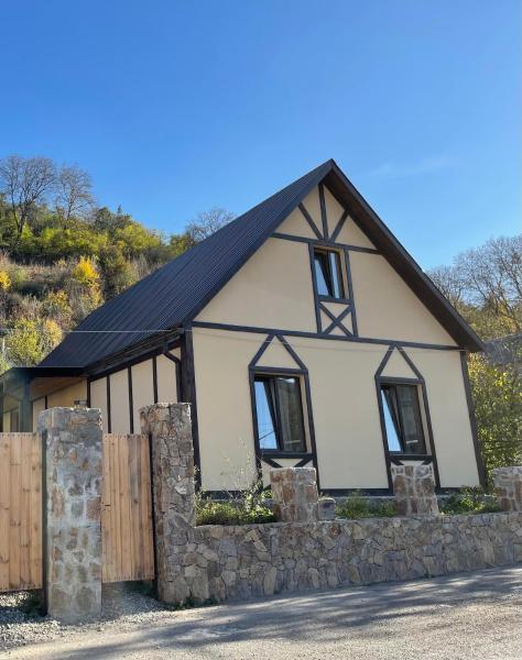 Jelini Villa - Armenien