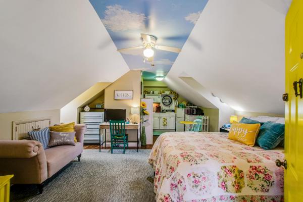 The Studio On Taylor - Savannah, GA