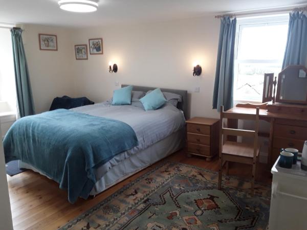 Sharlands Farm Bed And Breakfast - Bude