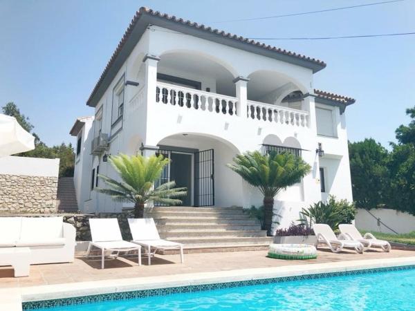 Villa With A Big Garden And Heated Pool - Andalousie