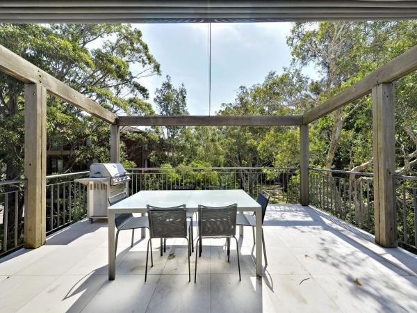 The Domain Unit 2 19 Voyager Close - Nelson Bay