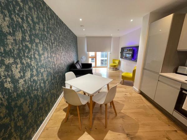 Quay Apartments Manchester - Piccadilly Station - Manchester